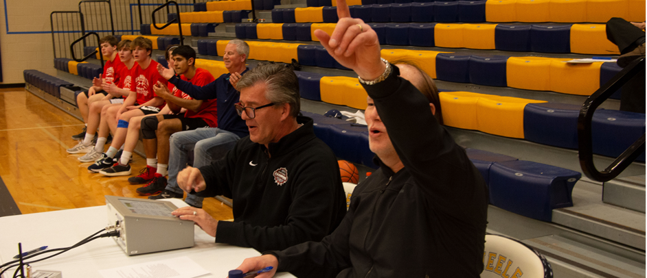 East Marietta Basketball > Home