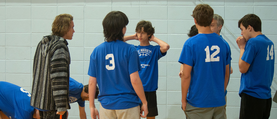 East Marietta Basketball > Home